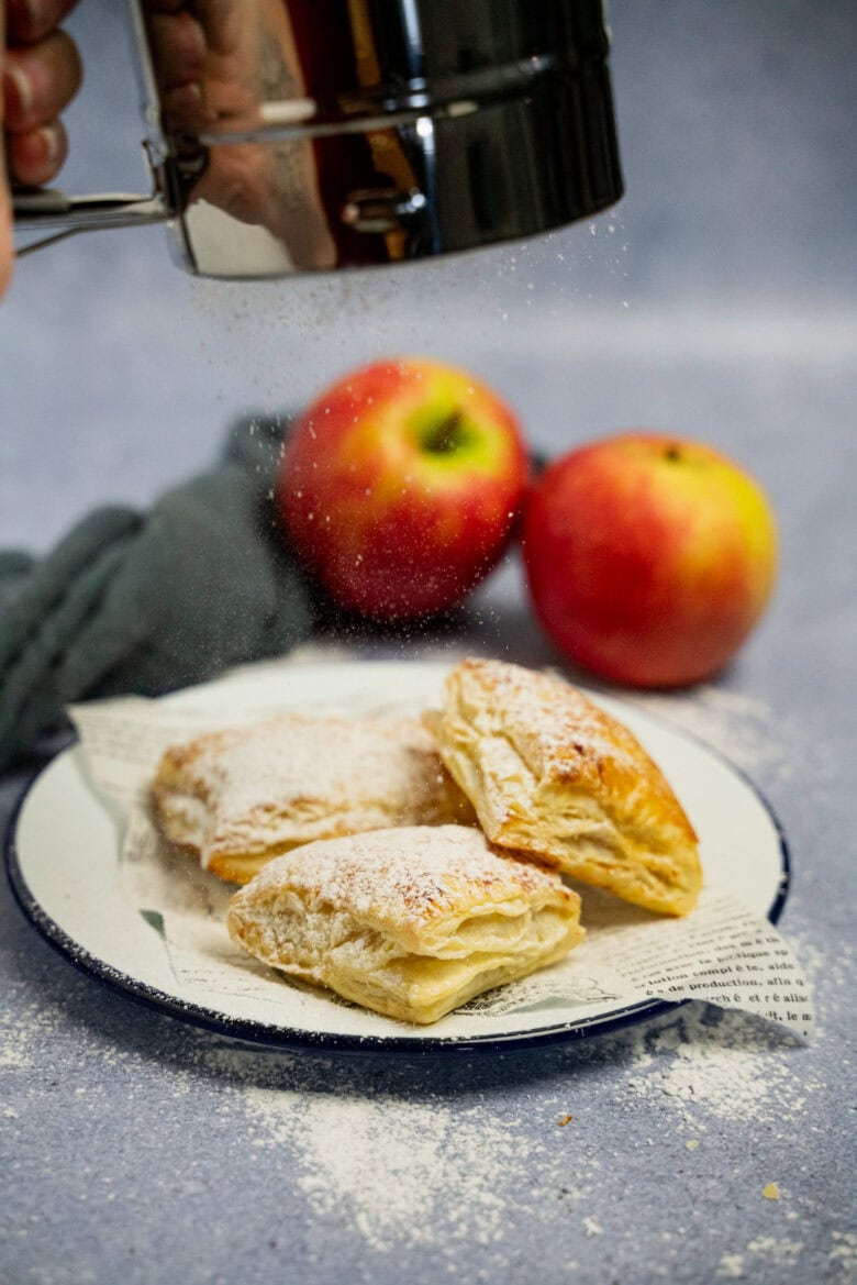 Apfeltaschen aus Blätterteig – Knusprig, klassisch & einfach